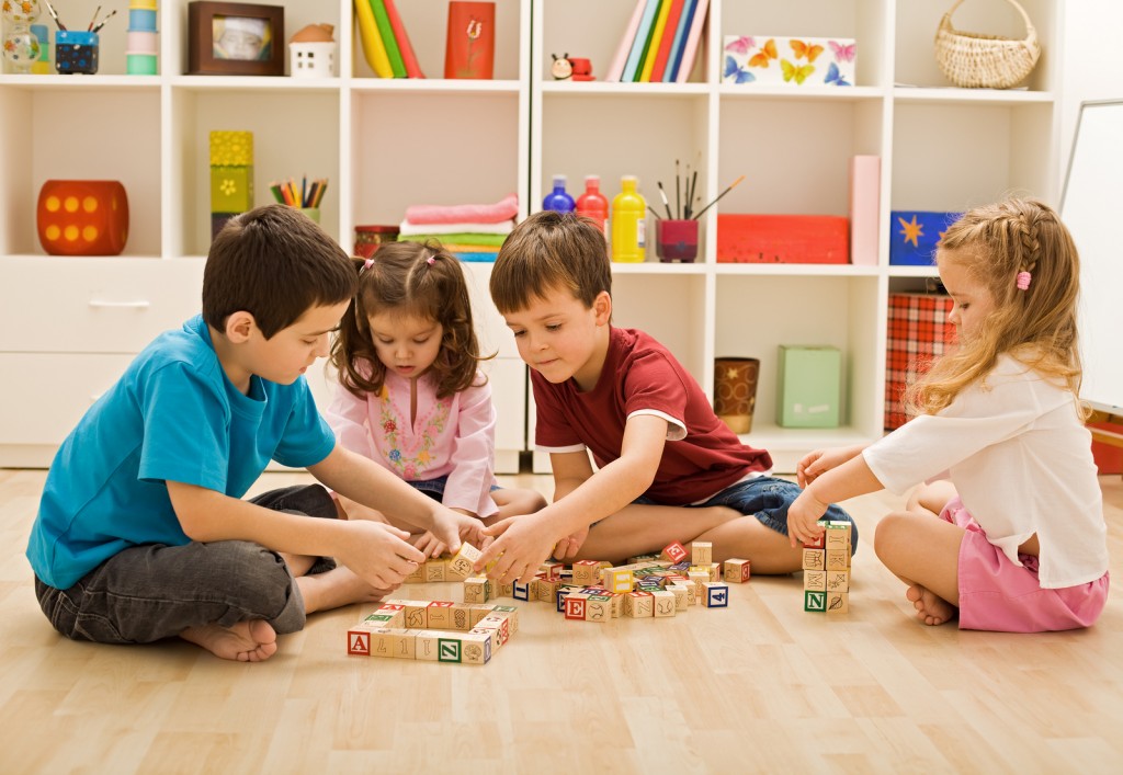 Indoor Games For Kids At Home 8 Games To Entertain Your Children indoor-games-for-kids-at-home-8-games-to-entertain-your-children