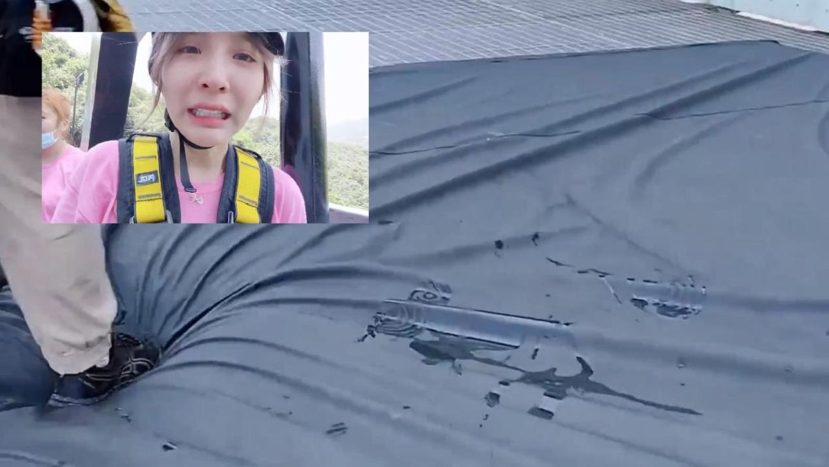 Streamer Burst Out Crying & Left A Mysterious Puddle