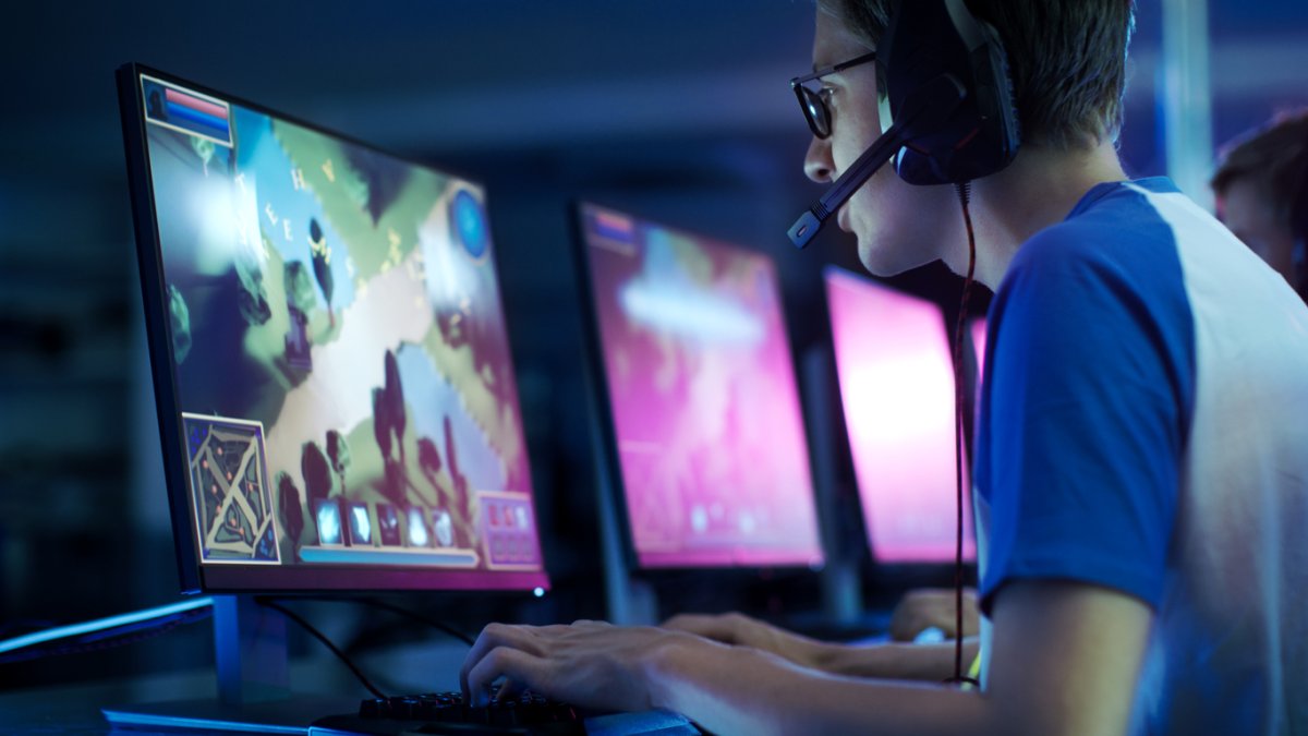 Esports Streaming: Where to Watch Esports Tournaments Online?