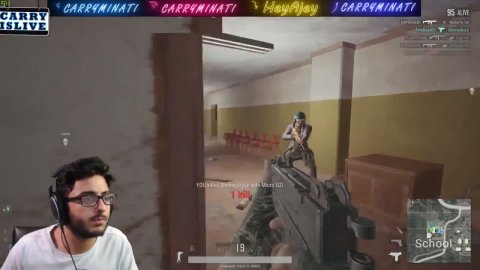 CarryisLive - GuruGamer.com