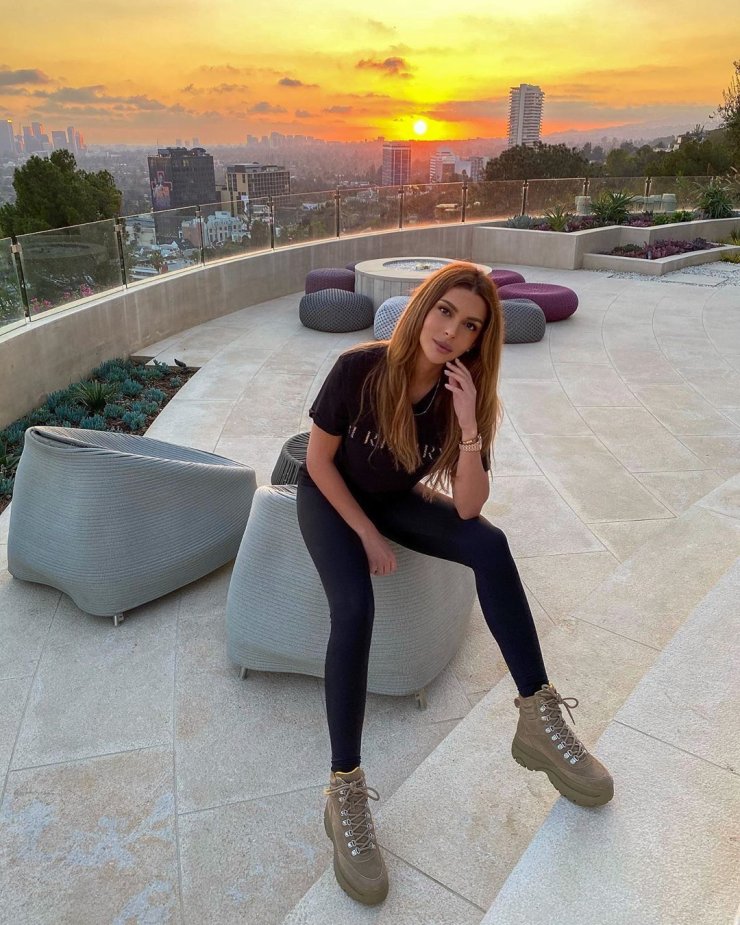 Sara Chafak, Miss Finland 2012, Shook The Internet With Her Stylish Photos